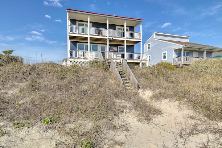 American Dream: Oceanfront Home With 2 Covered - Oak Island, NC
