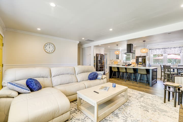 2 Mi To Beach: Bbq-ready Home In North Cape May! - Cape May, NJ