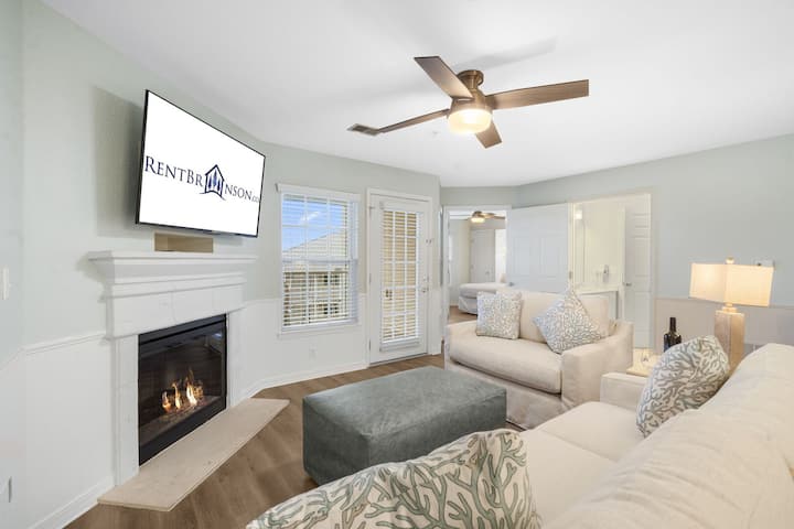 Free Tix-large Condo-fireplace-lake Access! - Kimberling City, MO