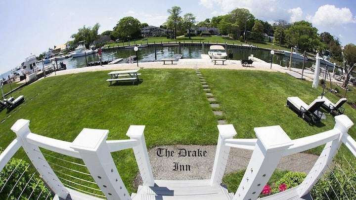 Boutique Waterfront Hotel, Pool, Near Beach - The Hamptons, NY