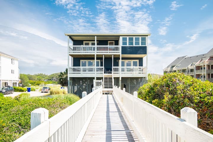 Sweet Retreat: Oceanfront Home With Private - Bald Head Island, NC
