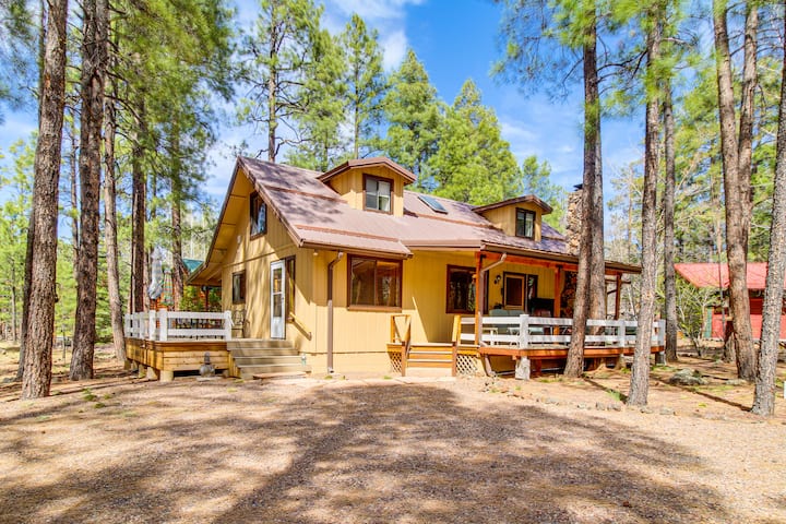 Hike, Fish & Golf: Cabin W/ Fireplace In Pinetop! - Hawley Lake, McNary