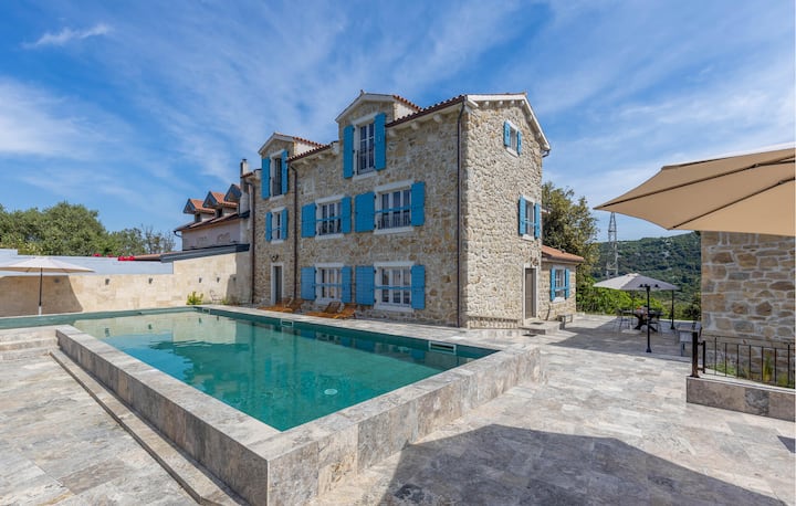 Luxurious Home In Mundanije With Wifi - Rab