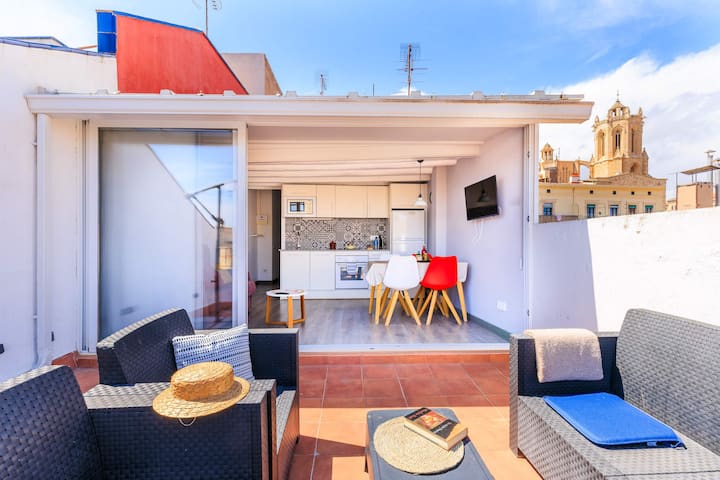 Top Floor With Terrace · Merceria - Unik Vacation - Tarragona