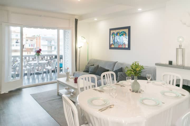 Welcs Apartamento 244 Emp Con Terraza Con Vista - Figueras