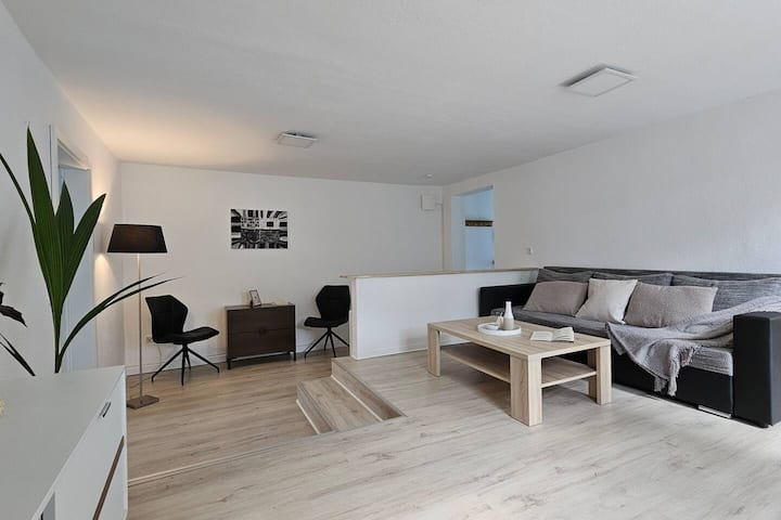 Gemütliche 2 Zimmerwohnung In Ehlscheid - Neuwied