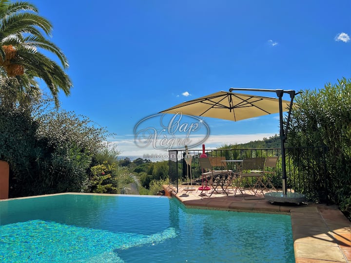 Villa 8 Pers Vue Mer Avec Piscine Résidence Calme - Le Lavandou