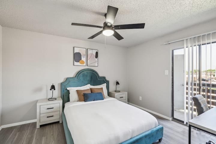 The Landry 283 | Spacious And Cozy 2 Bedroom 1bth - Arlington, TX