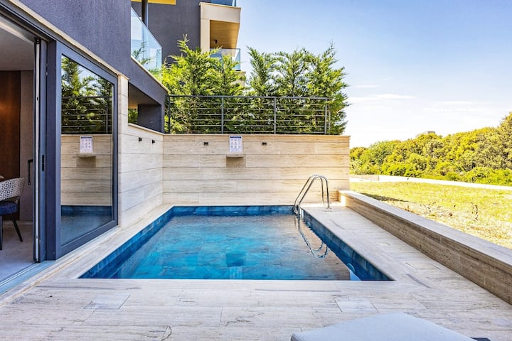 The Bayfront - Luxury Pool Residence - Zaton