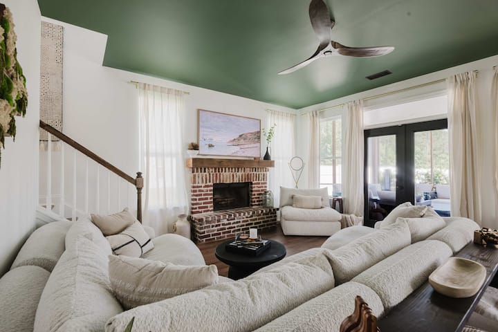 Walk2oldtown! Luxury Designer Home 5 Bed / 3 Bath - Bluffton, SC