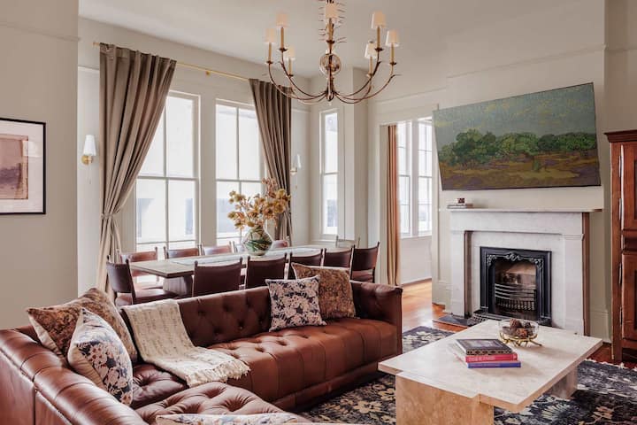 Lush Garden District Suite | Shared Outdoor Space - New Orleans, LA