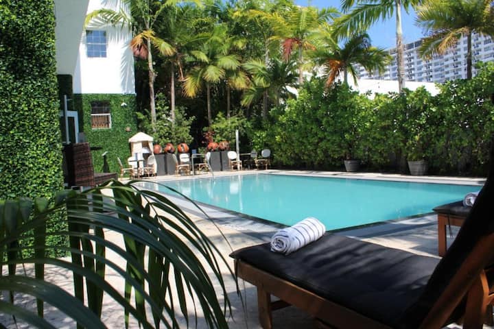 At The Epicenter Of South Beach | Outdoor Pool - Miami Beach