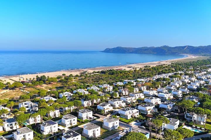 Sanpietro Holiday Homes 285 - By Happy Rentals - Albania
