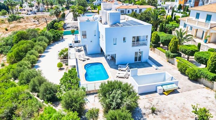 Villa Christina Elité – Private Pool Retreat - Ayia Napa