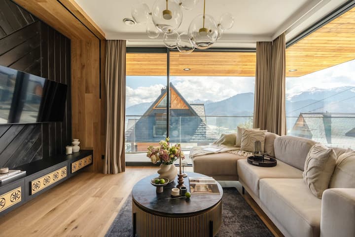 Spectacular Villa With 3 Bedrooms And Jacuzzi - Zakopane