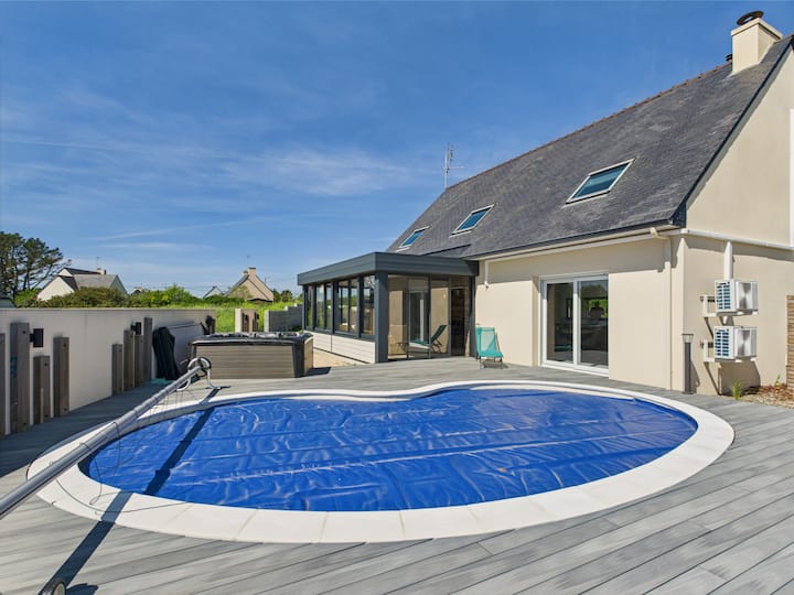 Piscine, Jacuzzi Et Grande Terrasse Pour 7 - Penmarch