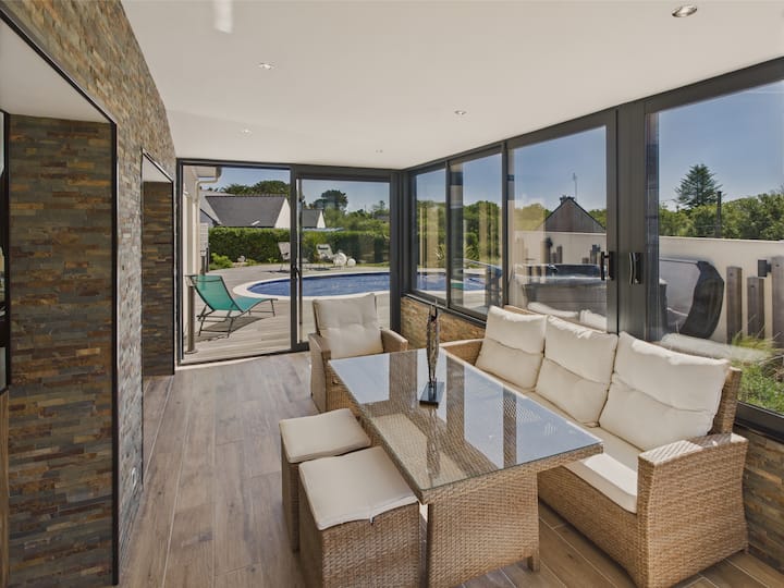 Piscine, Jacuzzi Et Grande Terrasse Pour 7 - Penmarch