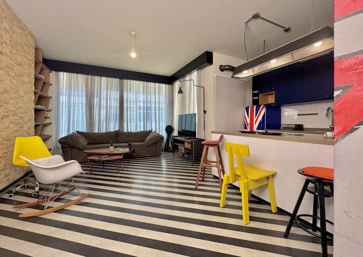 Vintage, 2-br In Ashrafieh - Beirut