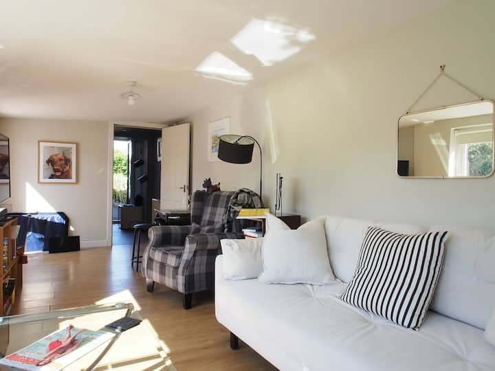 Private Retreat With Garden, Near Western General - Edinburgh Napier University