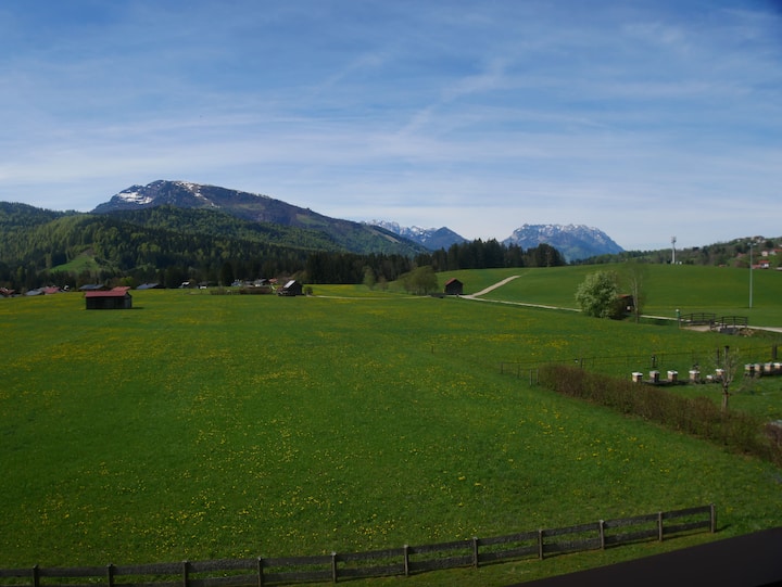 Panorama Apartment With Great Mountain Views - Reit