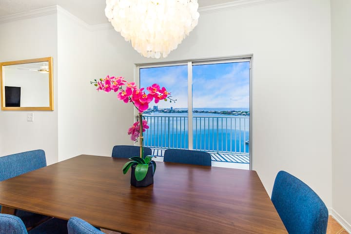 Pensacola Beach Soundfront Condo | Pool | Sleeps 7 - Pensacola Beach, FL