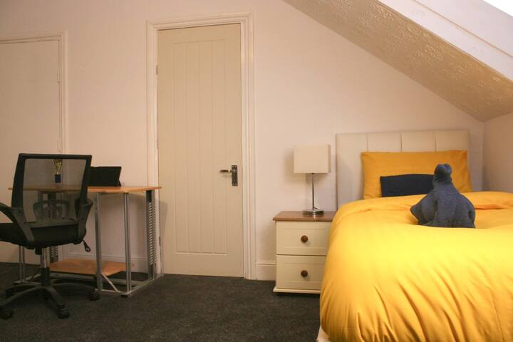 Twin-room With Wifi, Close To Local Amenities - Hartlepool