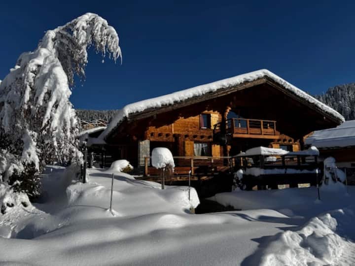 Spacieux Chalet Face Aux Pistes Et Rdv Esf Carrets - Crest-Voland