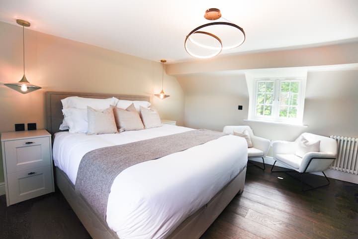 Deluxe - Bridgnorth