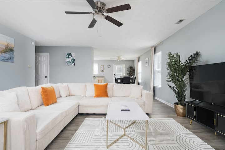 Serene Getaway In Plainfield - Avon