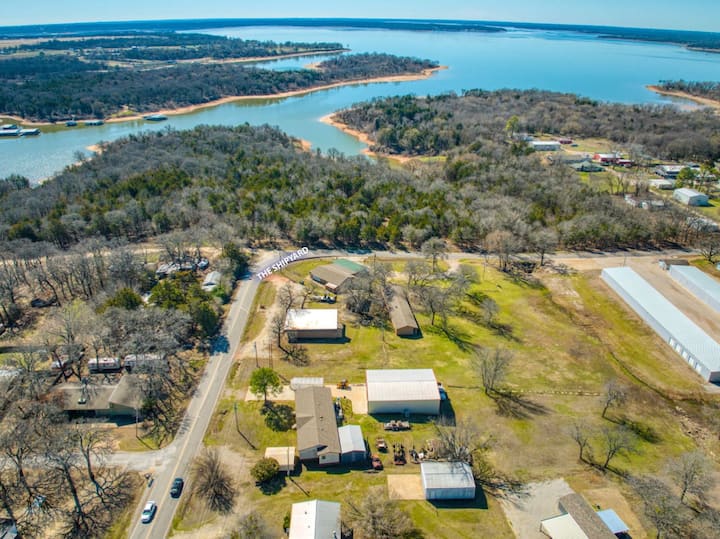 Lakeside Getaway 1 @ Buncombe Creek - Lake Texoma