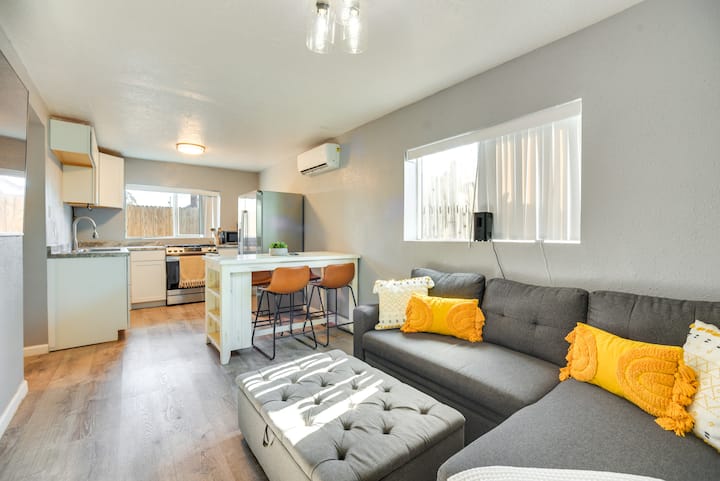 Near Old Town & Unm: Home In East Downtown - 앨버커키