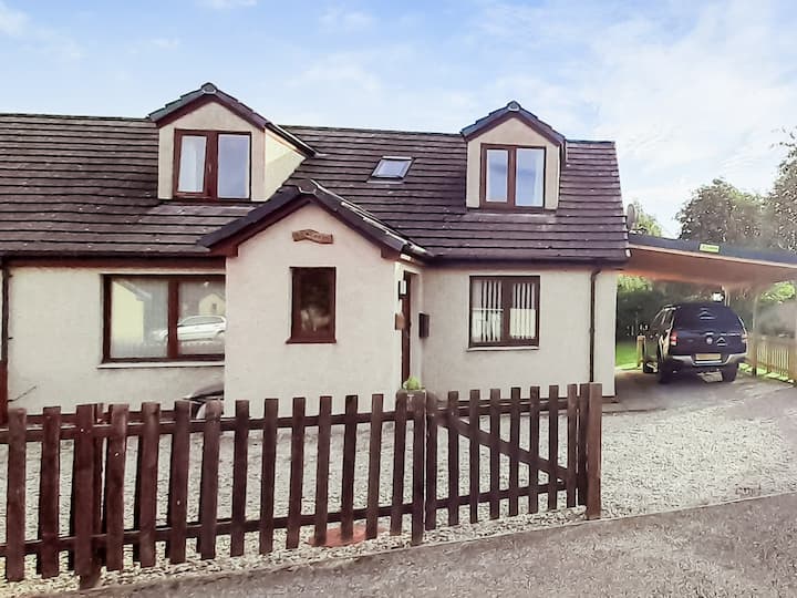 Rowlands - Kingussie