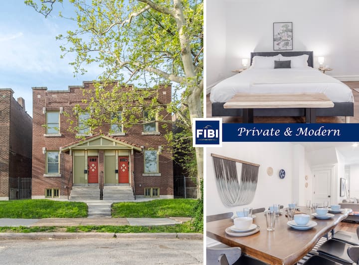 Private & Modern: Downtown St Louis Vacation Home - Saint-Louis, MO