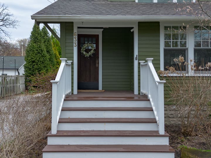 Beautifully Decorated Retreat In The Heart Of Dt! - Saugatuck Dunes State Park, Holland