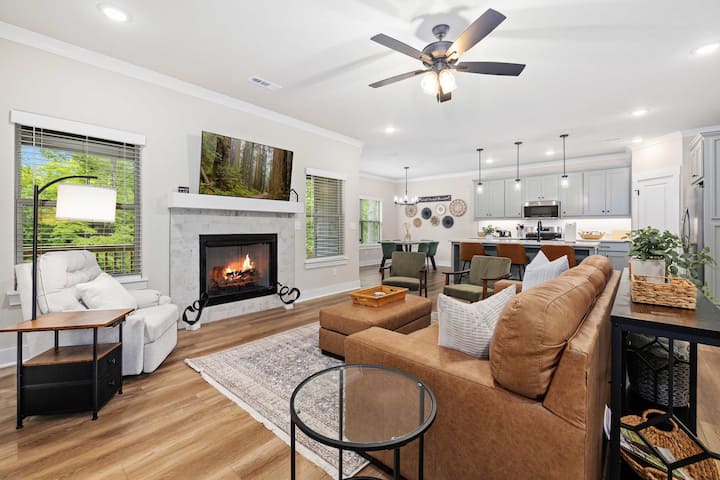 Discoverer - Ozark Mountain Retreat - Pets Allowed - Bella Vista, AR