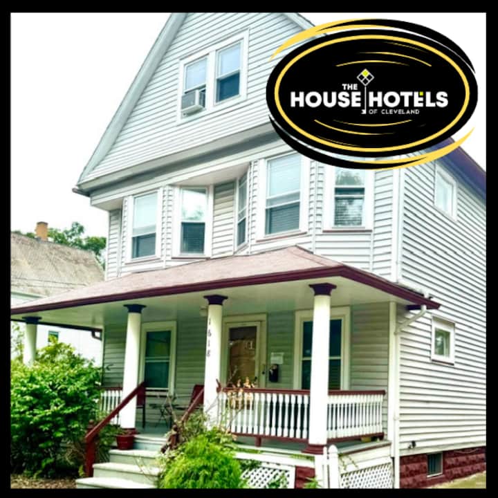The House Hotels - Ridgewood Upper 3 Bedroom House - Cleveland, OH