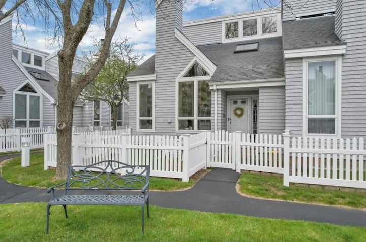 Ocean House Townhome - Wells, ME