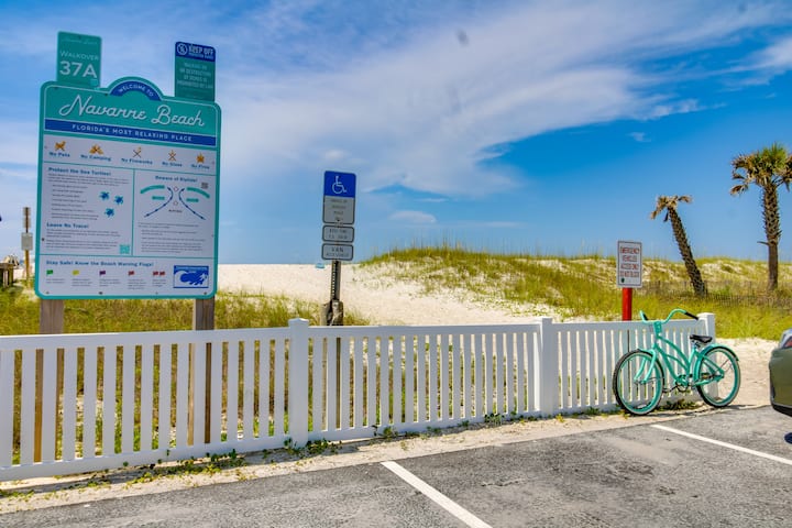 Walk To Beach: Home W/ Ocean View In Navarre! - Pensacola Beach, FL