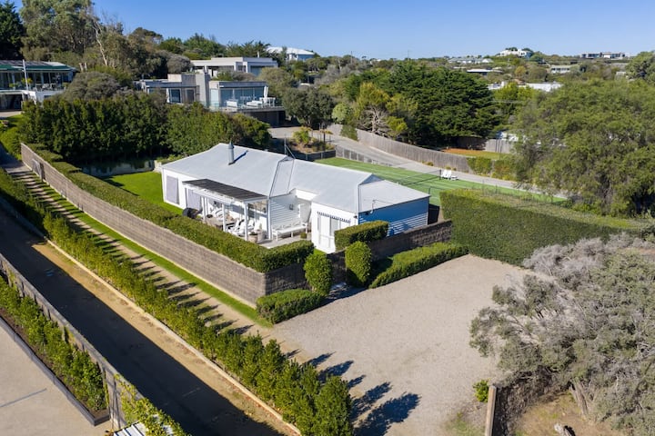 Byron - Portsea