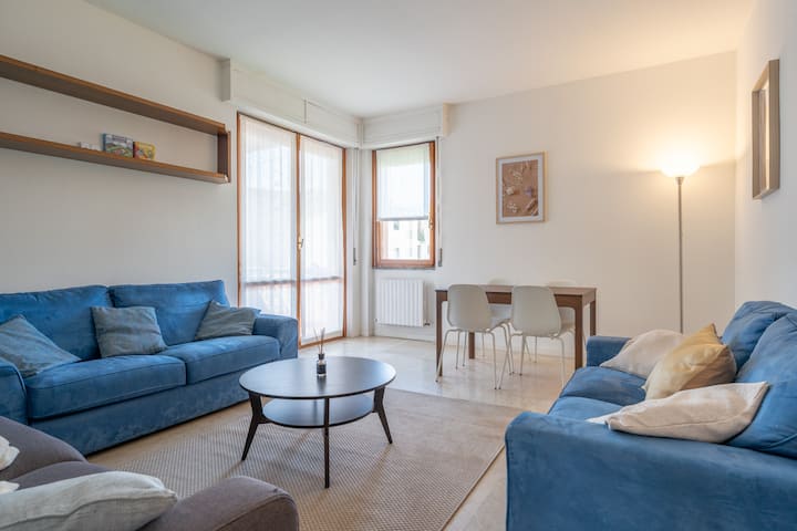 Lecco Adventure Base - Lecco
