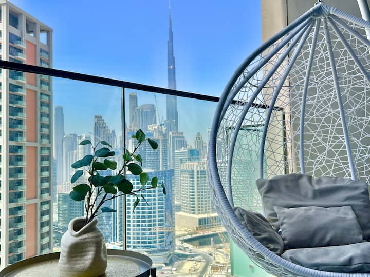 Burj Khalifa & Canal View | Ultra Luxury - Dubai