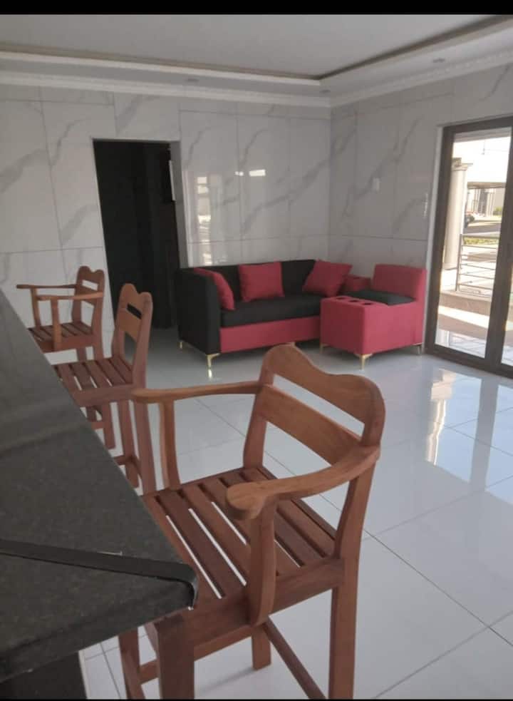 Executive Suite - Giyani