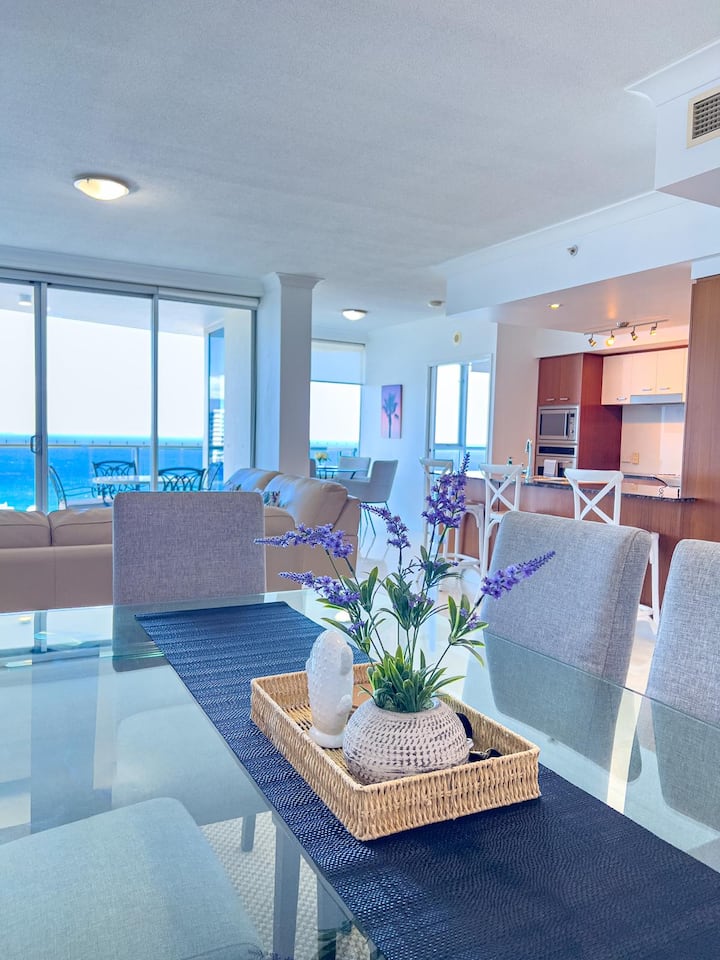 Oceanviews Level 32 - サーファーズ・パラダイス