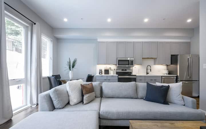 Sojourn On 17th | Pets Welcome | #202 - Washington D. C., DC