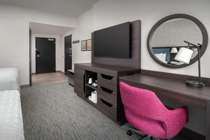 Delray Beach Comfort – 4 Units W/ Free Breakfast - Boynton Beach, FL