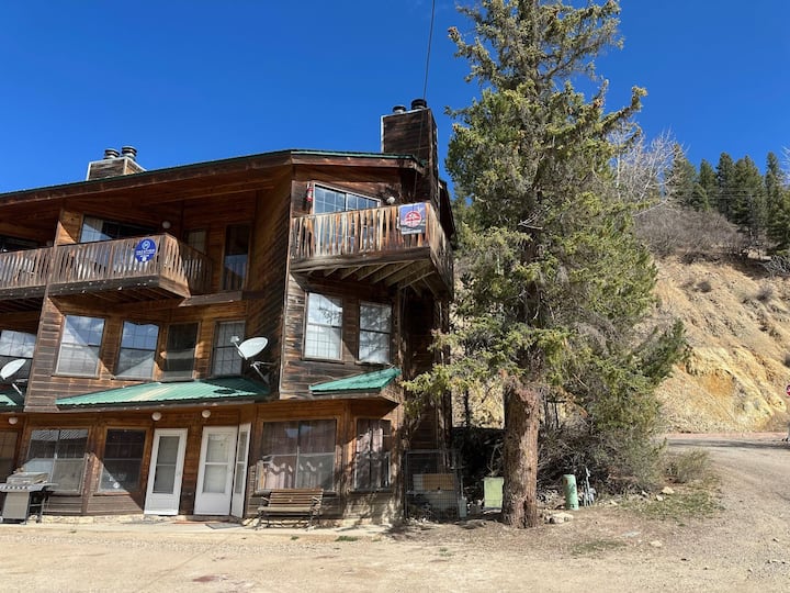 Riverbend #1 Townhouse - Efficiency On The River - Red River, NM