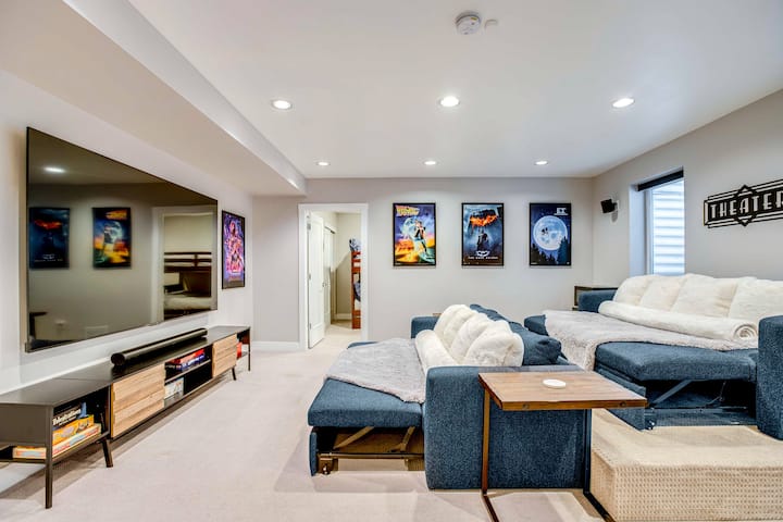 1 Mi To Dtwn Denver: Sleek Duplex W/ Rooftop Deck! - Denver, CO