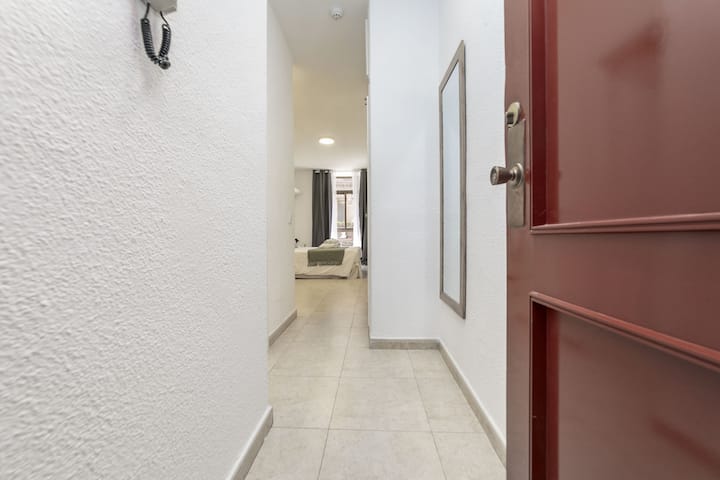 Classy Iv - Ferga Suites - Madrid