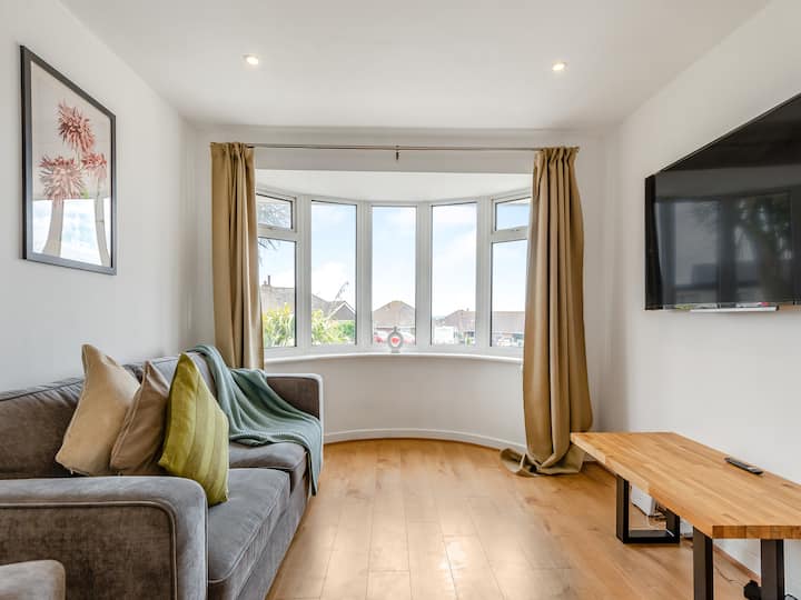 Beach House - Seaford