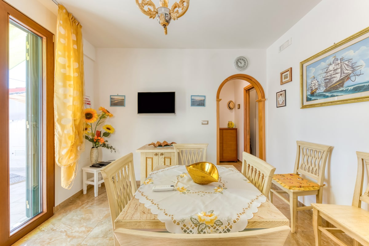 Casa Filomena 1 - Apartments for Rent in Torre Vado, Puglia, Italy ...
